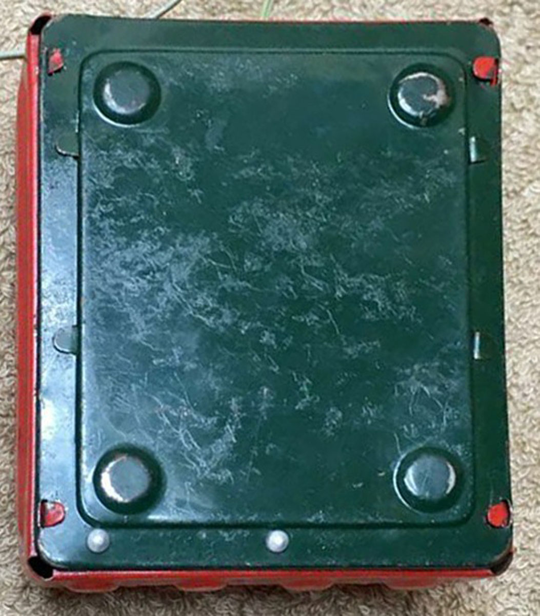 1984 Antique Robot R-35 by Masudaya - The Old Robots Web Site