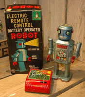 1984 Antique Robot R-35 by Masudaya - The Old Robots Web Site