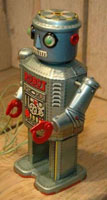 1984 Antique Robot R-35 by Masudaya - The Old Robots Web Site