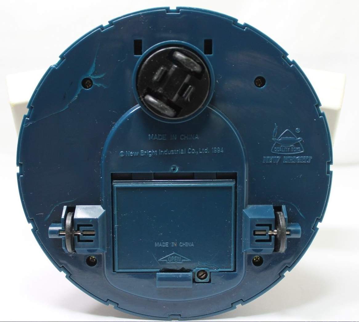 Micro Chip Robot by New Bright - The Old Robots Web Site